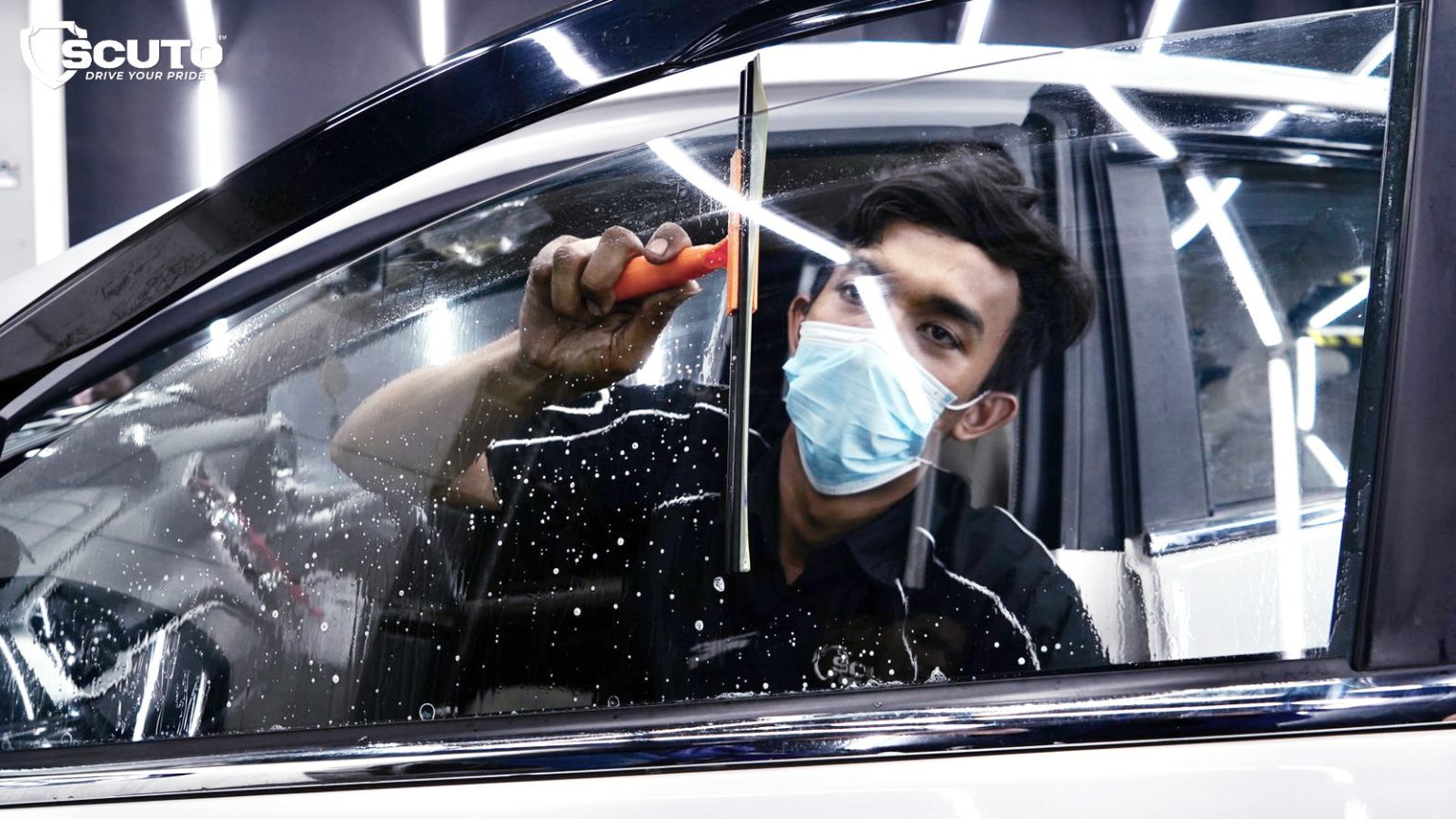Scuto Window Film - Kaca Film Mobil & Gedung Tolak Panas 99%